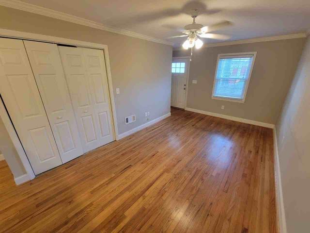 2 Bed/1 Bath Townhomes Near Downtown Greenville 2 Bedroom Apartment for Rent at 409 Pinckney St, Greenville, SC 29601 Southern Side Area