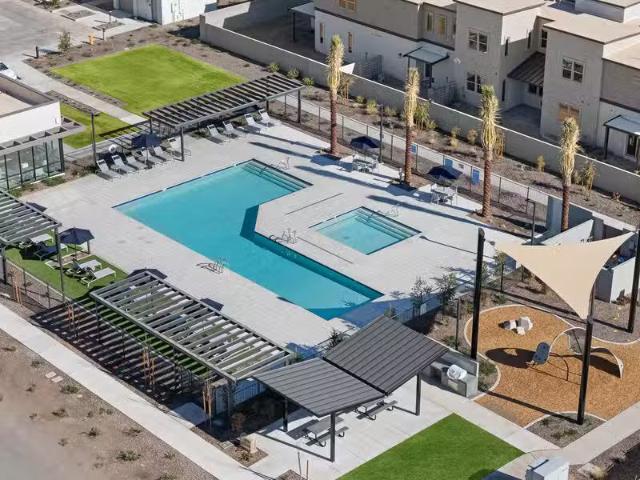 2 Bed/2 Bath Bella Olivia