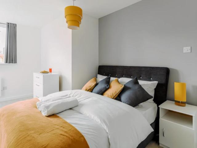 2 Bed