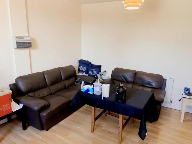 2 Bed 1 Bath