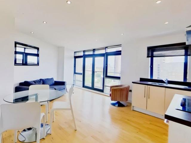 2 Bed 1 Bath