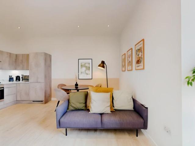 2 Bed 1 Bath