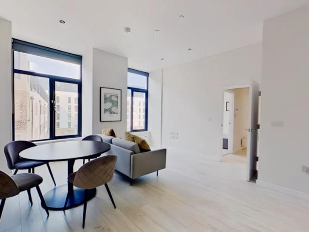 2 Bed 1 Bath