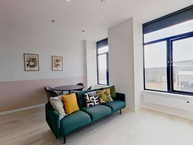 2 Bed 1 Bath