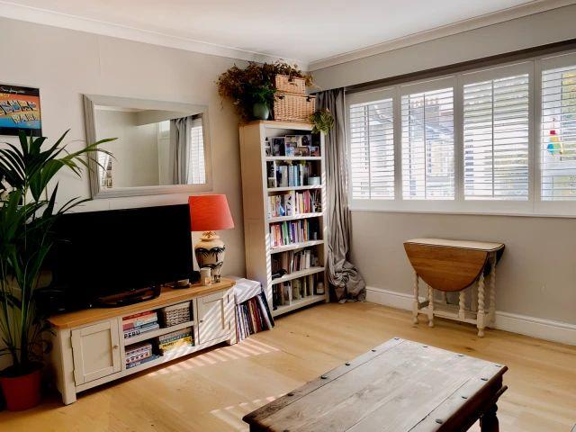 2 Bed / 1 Bath