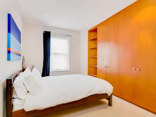 2 Bed / 1 Bath