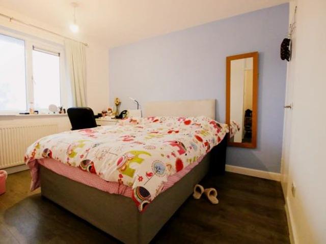 2 Bed / 1 Bath