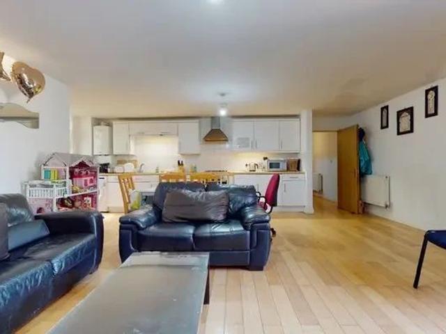 2 Bed 1 Bath