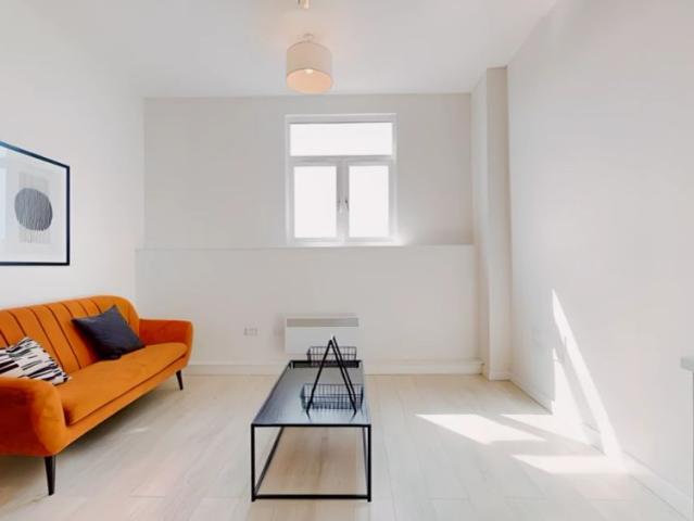 2 Bed 1 Bath