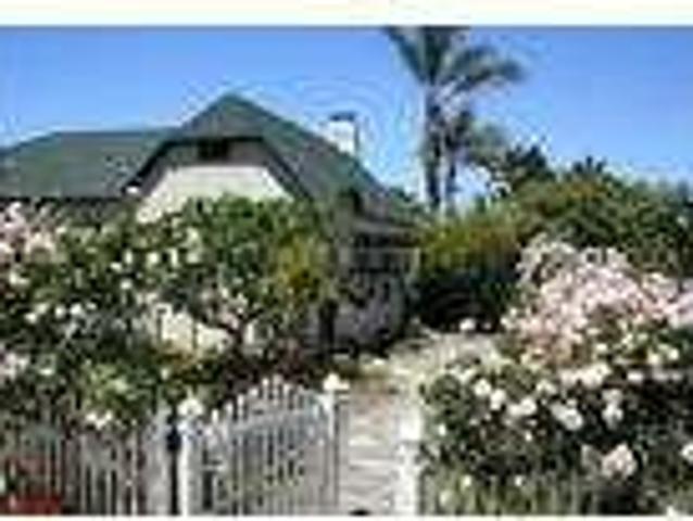 2 bed 1 bath Del Mar historic property