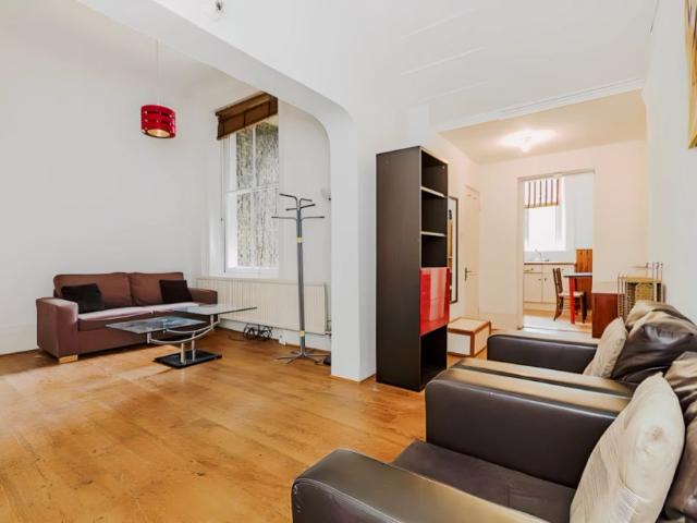 2 Bed 1 Bath, Flat 4, 26 28