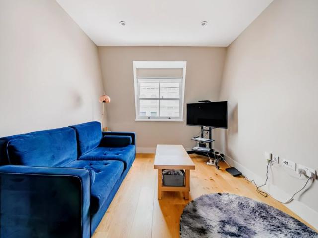 2 Bed 1 Bath, Flat 8 Ocean House, 365