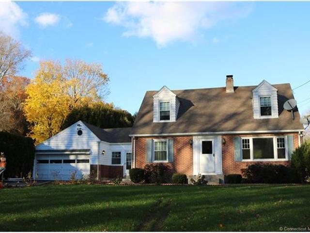 2 Bed 1 Bath House 6 TOPLIFF DR for sale in Norwich, Connecticut
