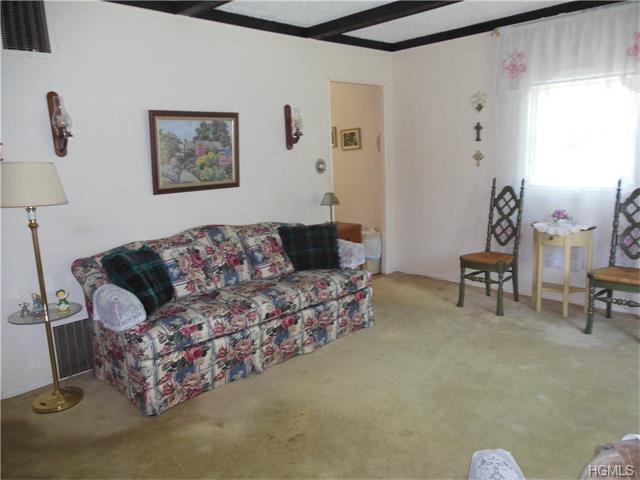 2 Bed 1 Bath House 9 DUHAIME RD for sale in Pearl River, New York