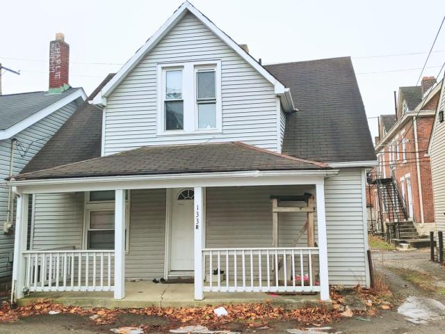 2 Bed / 1 Bath HOUSE close to Wexner Medical Center and OSU CAMPUS