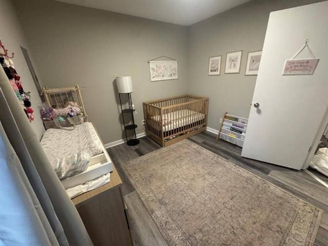 2 bed 1 bath in duplex