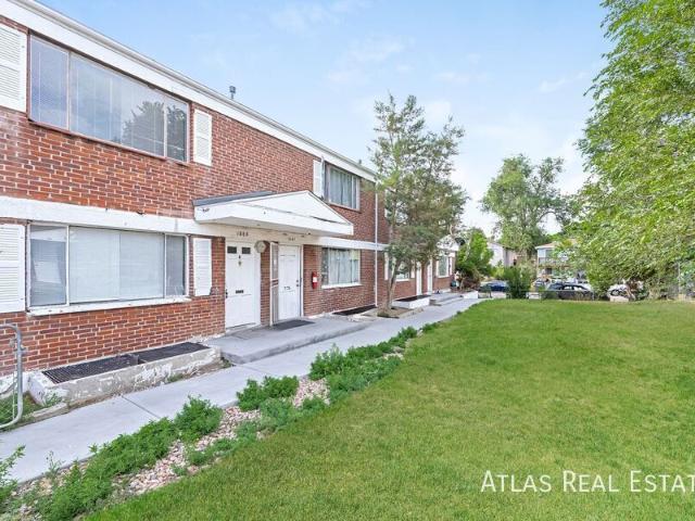 TWO WEEKS FREE 2 bed, 1 bath Blocks from Ruby Hill Park and Huston lake