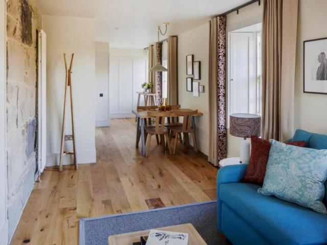 2 Bed