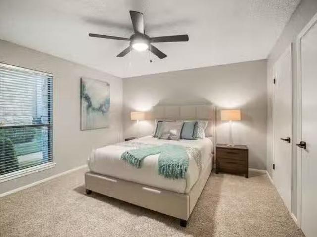 2 Bed 2 Bath