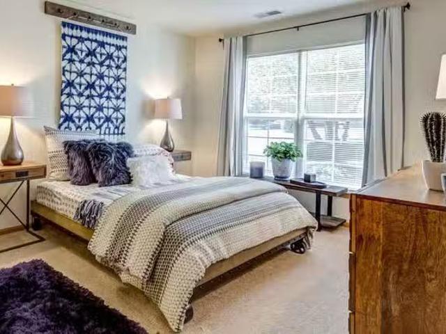 2 Bed 2 Bath