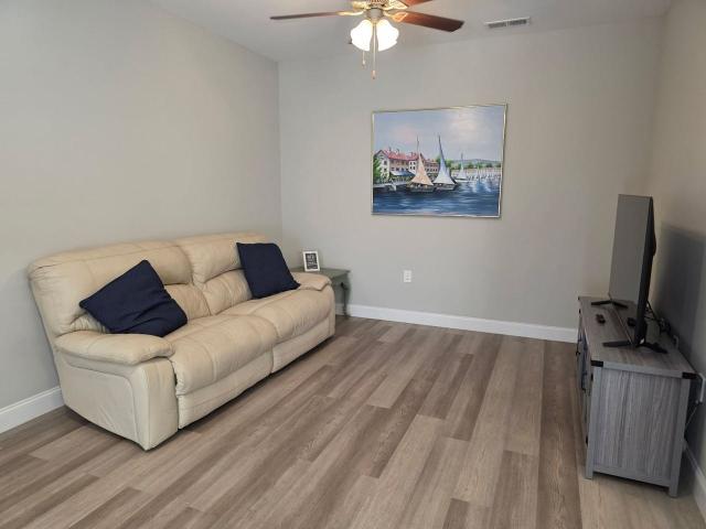 2 Bed 2 Bath 2 Bedroom Apartment for Rent at 2212 Hickory St, Bowling Green, KY 42101