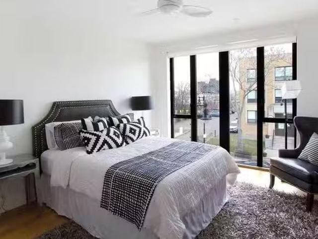 2 Bed 2 Bath