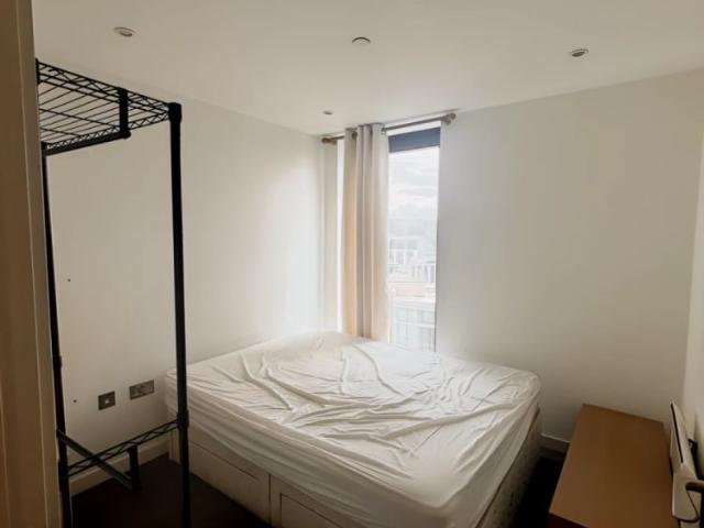 2 Bed 2 Bath