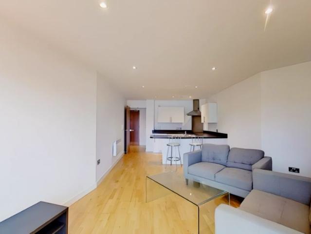 2 Bed 2 Bath