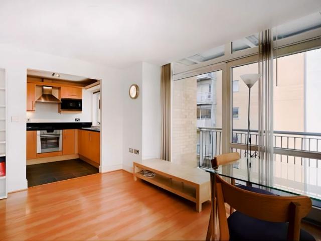 2 Bed / 2 Bath