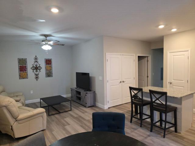 2 Bed 2 Bath