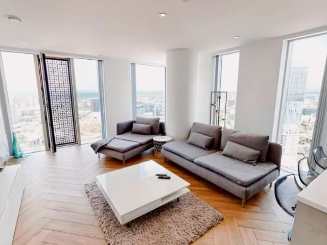 2 Bed 2 Bath