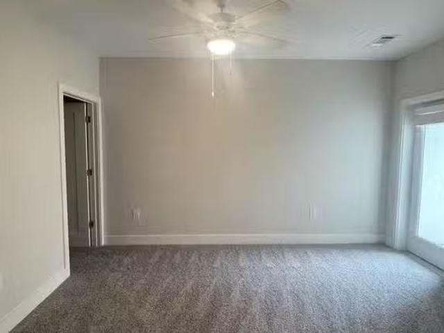 2 Bed 2 Bath