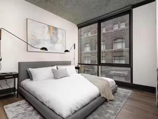 2 Bed 2 Bath
