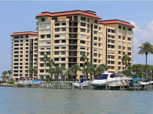 2 Bed 2 Bath Condo 736 ISLAND WAY #106 for sale in Clearwater Beach, Florida