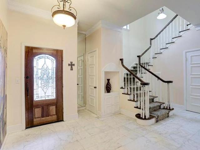 2 Bed 2 Bath Condo 8626 LA FONTE ST for sale in Houston, Texas