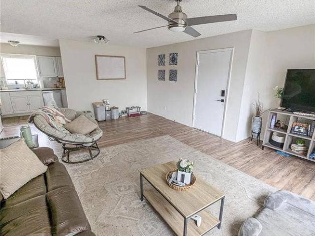 2 Bed / 2 Bath Condo for Rent