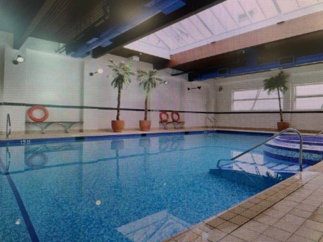 2 bed 2 bath apartment with pool, gym, tennis cour
