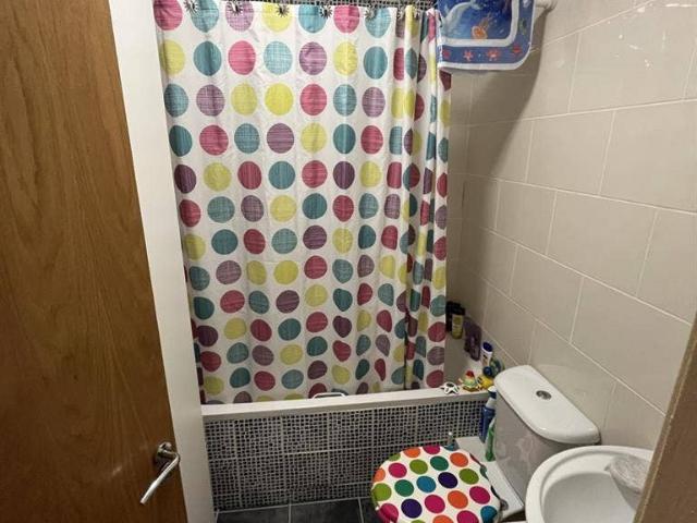 2 bed 2 bath available