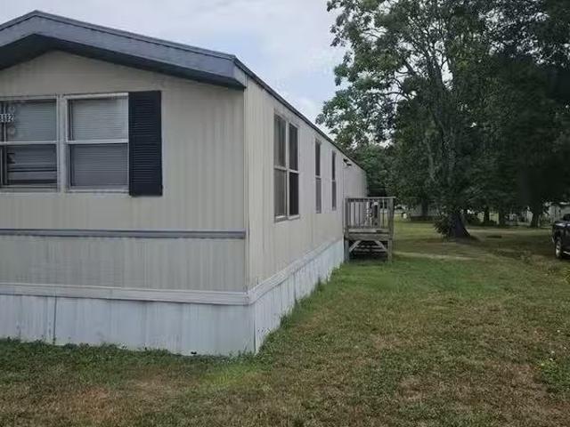 2 bed 2 bath for sale $18,000 8681 Wrengate St #8681WG