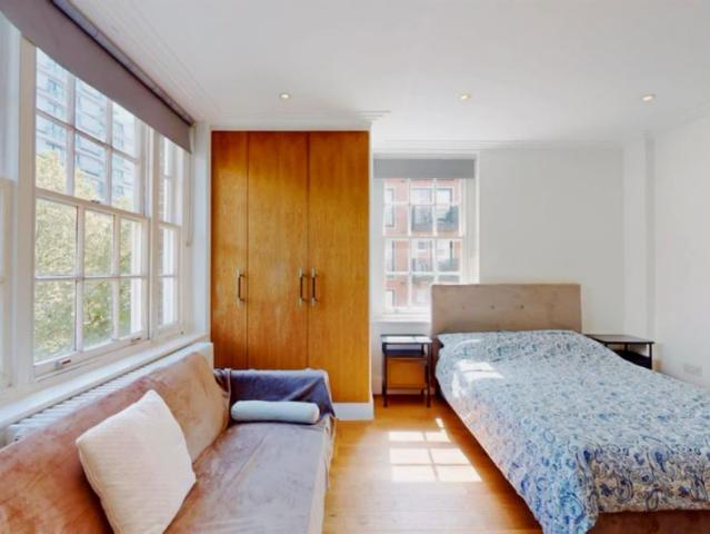 2 Bed 2 Bath, Flat 47, Forset Court
