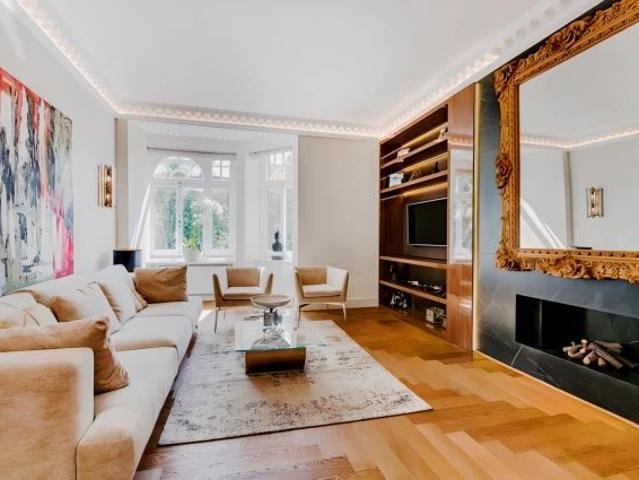 2 Bed 2 Bath, Flat 6, 26