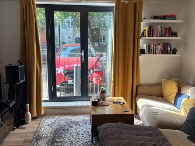 2 bed 2 bath flat in beautiful Nunhead/Peckham