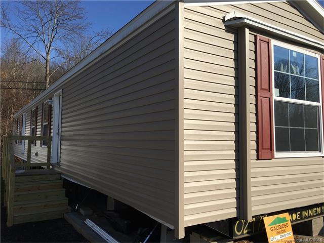 2 Bed 2 Bath House 11 SCHOOL GROUND RD for sale in Branford, Connecticut