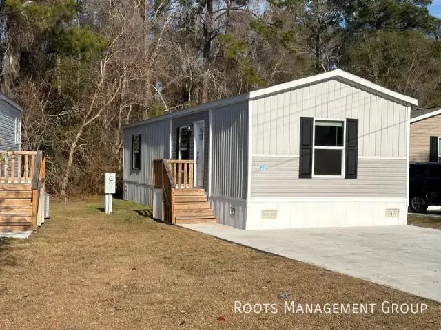 2 Bed 2 Bath Home Available for Lease at Eagle Creek Apply Now!