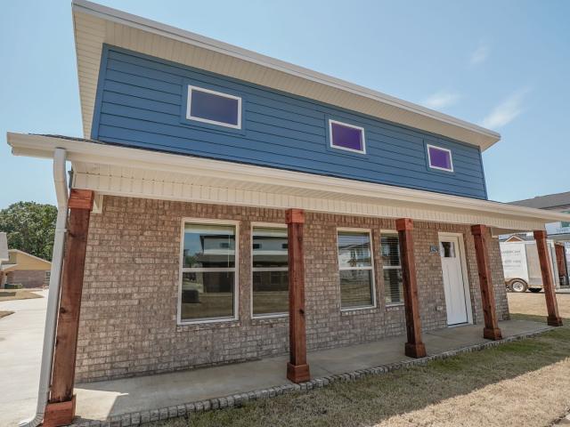 2 Bed 2 Bath Home in Fayetteville!