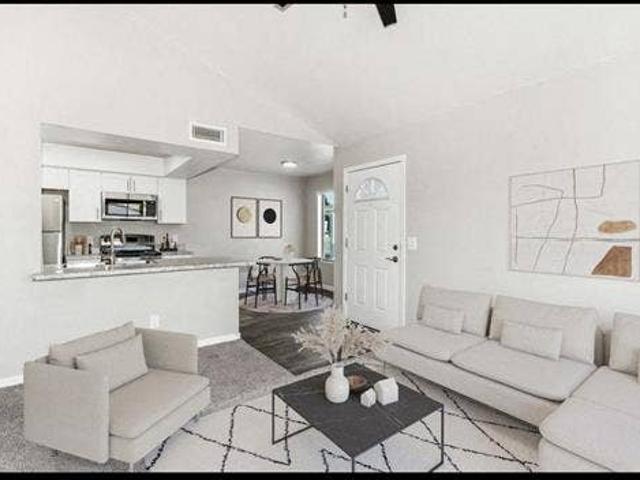 2 Bed 2 Bath Lease Takeover