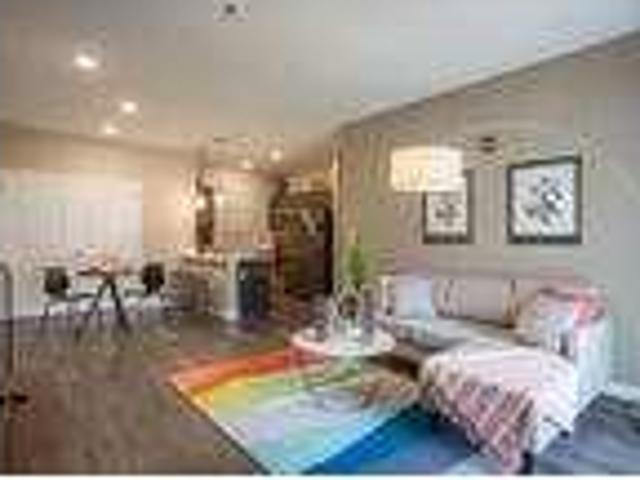 2 Bed 2 Bath Now Available $1700 Per Mo