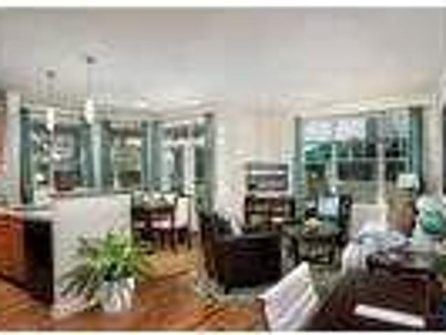 2 bed, 2 bath, safe neighborhood