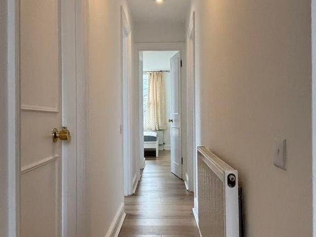2 bed, 2 toilets in the heart of acton