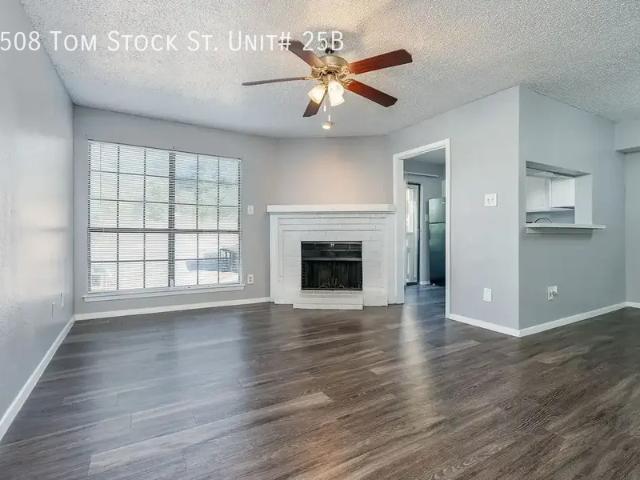 2 bed 2.5 bath Townhome